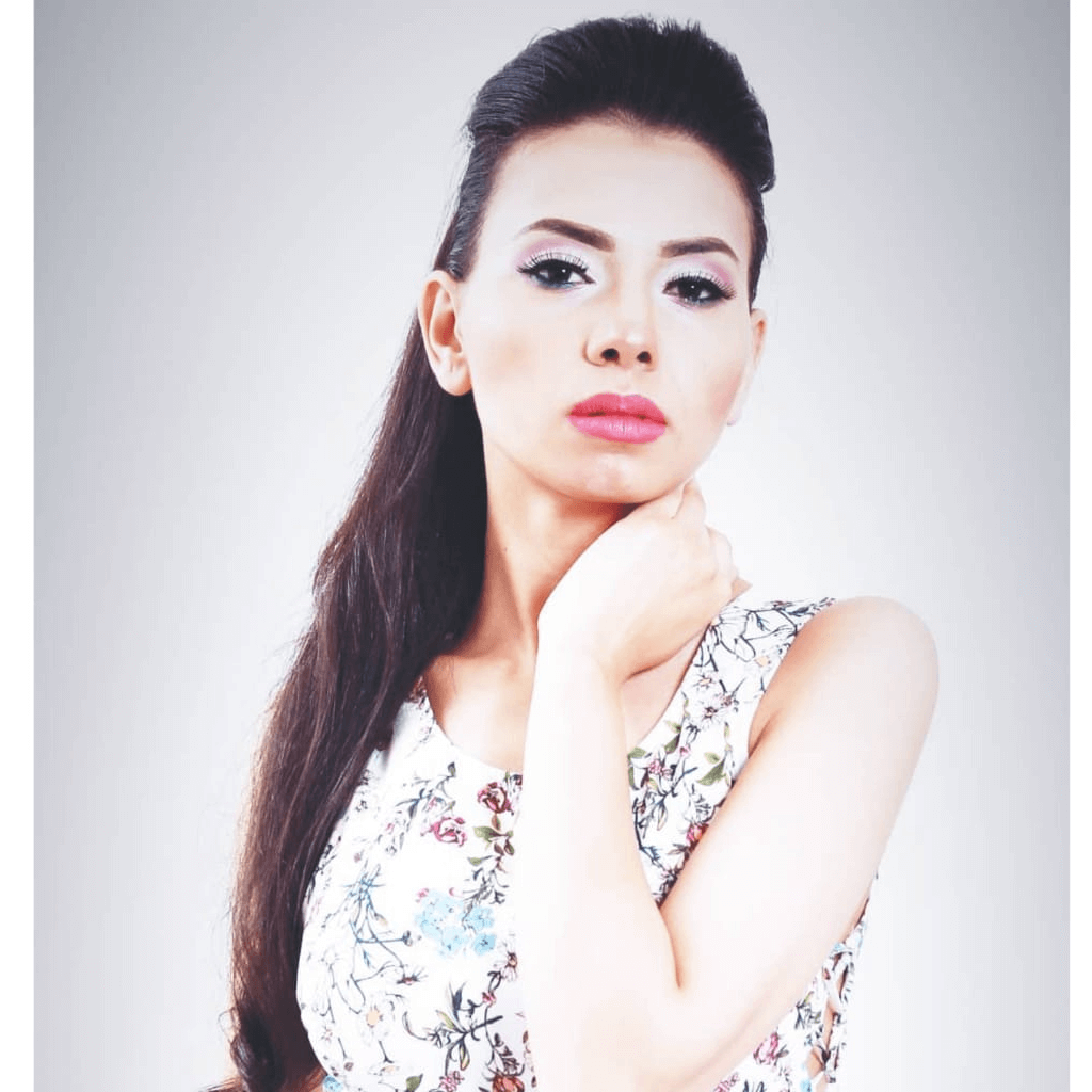 Alyaa Mostafa - مُلهِم